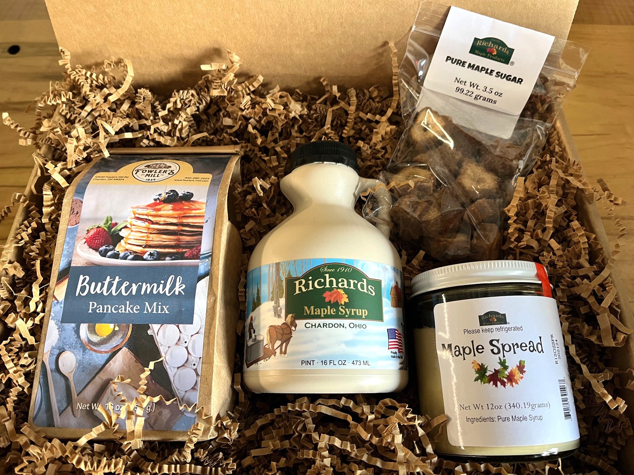 The Chagrin Sunrise Gift Box | Pure Ohio Maple Syrup Gifts – Richards ...
